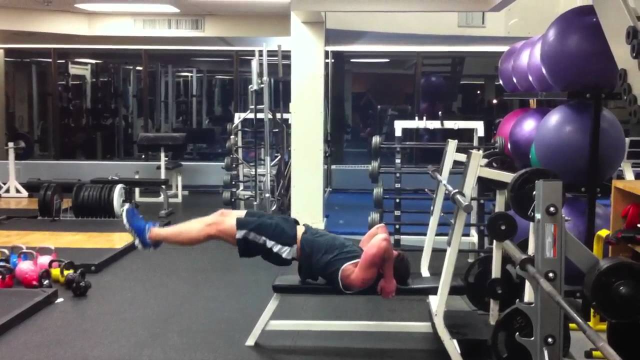 Bruce Lee Abs Training - Dragon Flag - YouTube