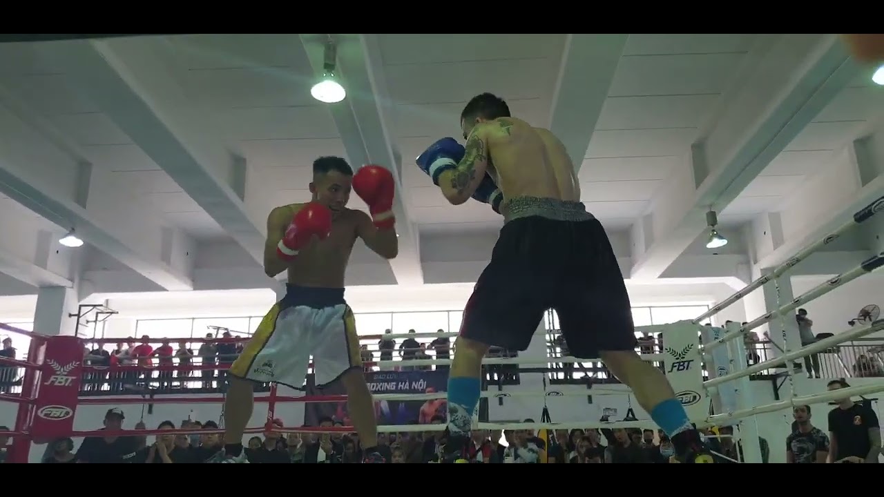 Thomas Abati (thai boxing hanoi ) vs tien nguyen - YouTube