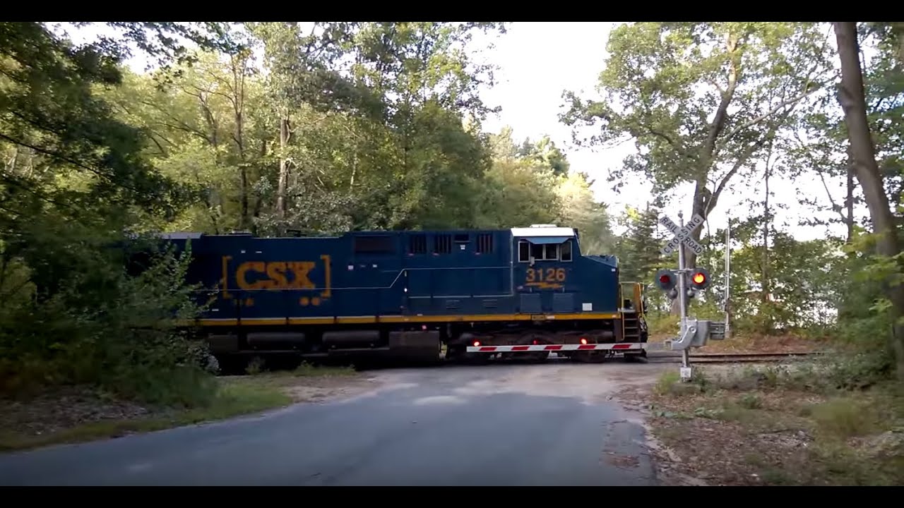 WRRS Mini Bell! CSX unit Grain Train At Newell Hill Rd, Sterling, MA. - YouTube
