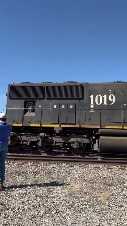 IC SD70 duo - YouTube