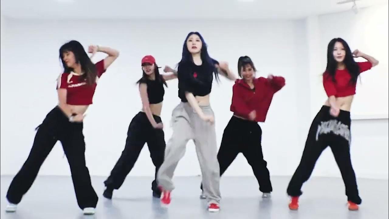 LEE CHAE YEON - 'LET'S DANCE' Dance Practice Mirrored - YouTube