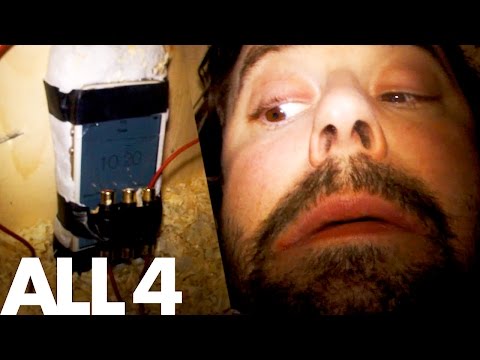 Professional Comedian Pranks Public With Webcam Bomb Defusal! | Webscam