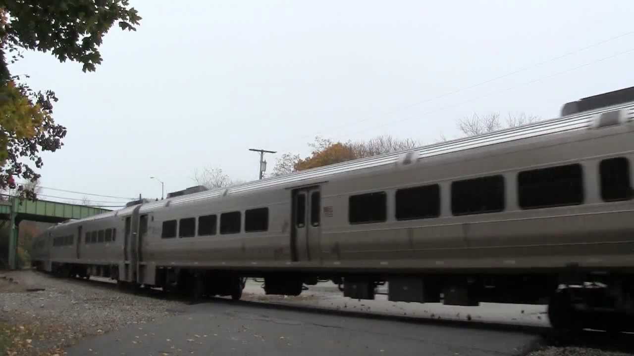 Metro North Equipment Move on NYS&W - 10/29/11 - YouTube