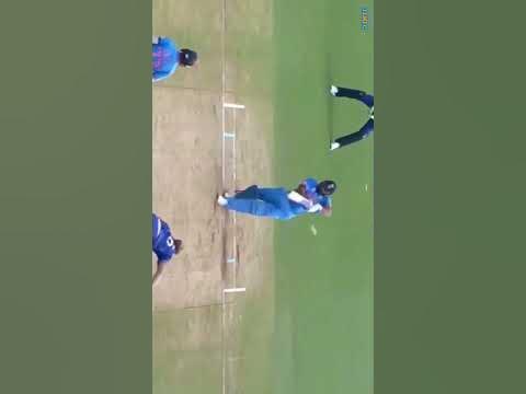EVERYBODY MAKE WAY ️ LEADER ON THE WAY 🌶️🔥#rohitsharma45fc # ...