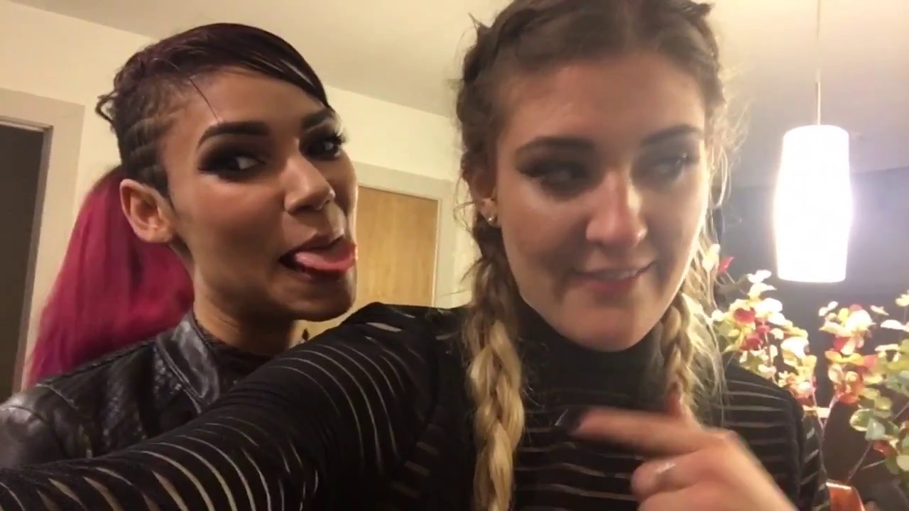 Vlog 17 | November 25, & 26, 2016 | Chelsea Dudley - YouTube