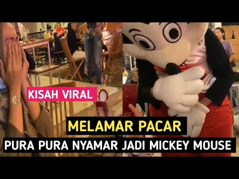 Momen haru dan bahagia nyamar jadi Mickey mouse melamar pacar - YouTube
