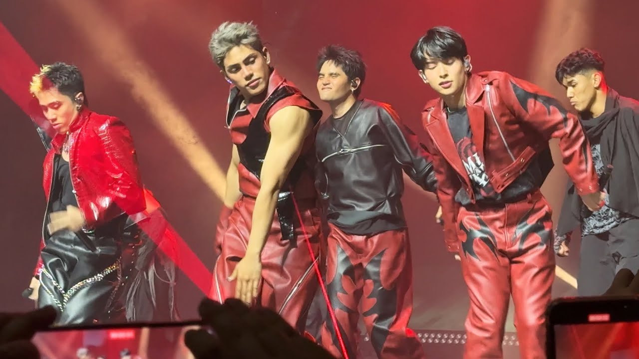 SB19 - DAM - San Francisco (1st Row Fancam) - YouTube