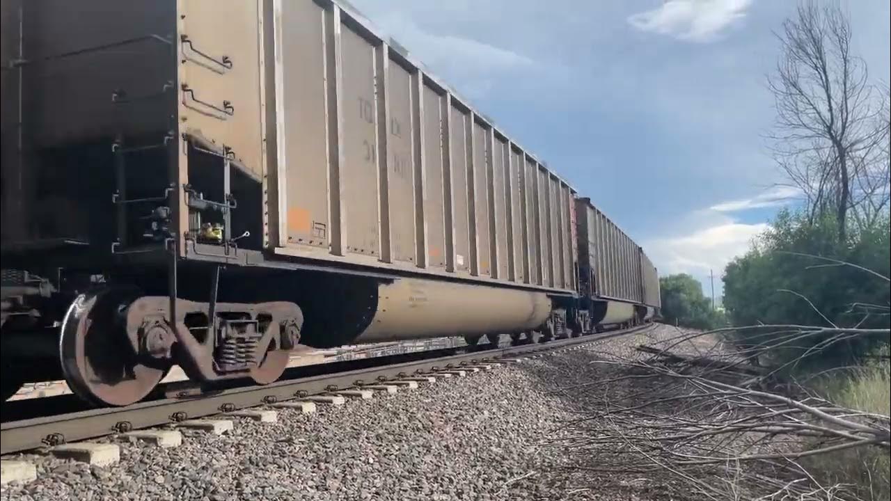 BNSF train 68 date August 3th 2023 EMD SD70ACE BNSF Coal train pass northbound #BNSF - YouTube