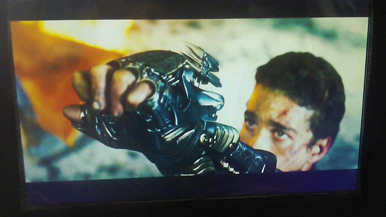 Transformers dark of the moon starscreams death - YouTube