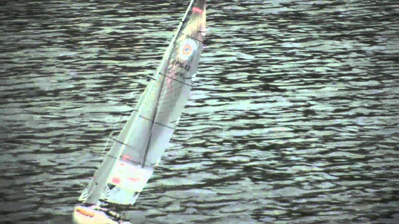 Sea Dolphin 770 II - YouTube