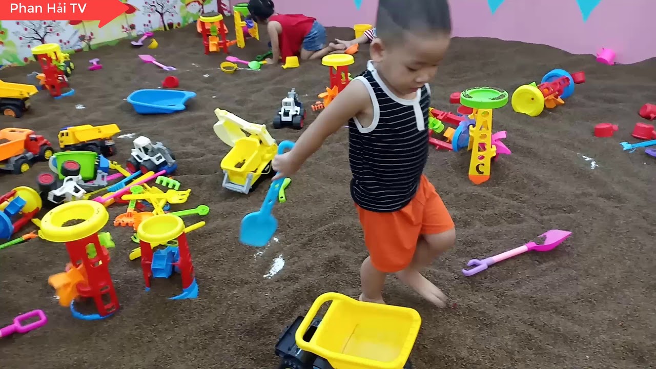 ba thương con , bà ơi bà.nhạc thieu nhi vui nhộn hay nhất - YouTube