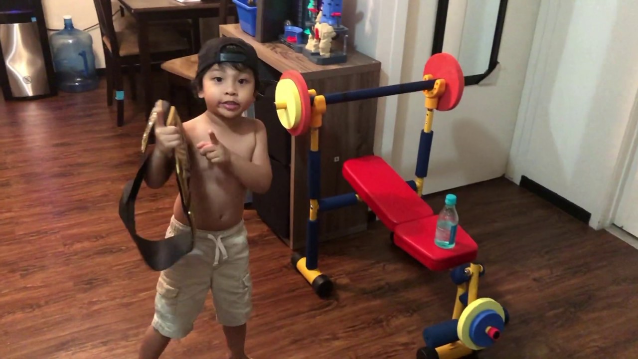 Kaleb teaches you how to squat and bench! - YouTube