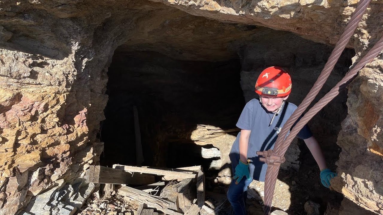 Goodsprings mines exploration. - YouTube