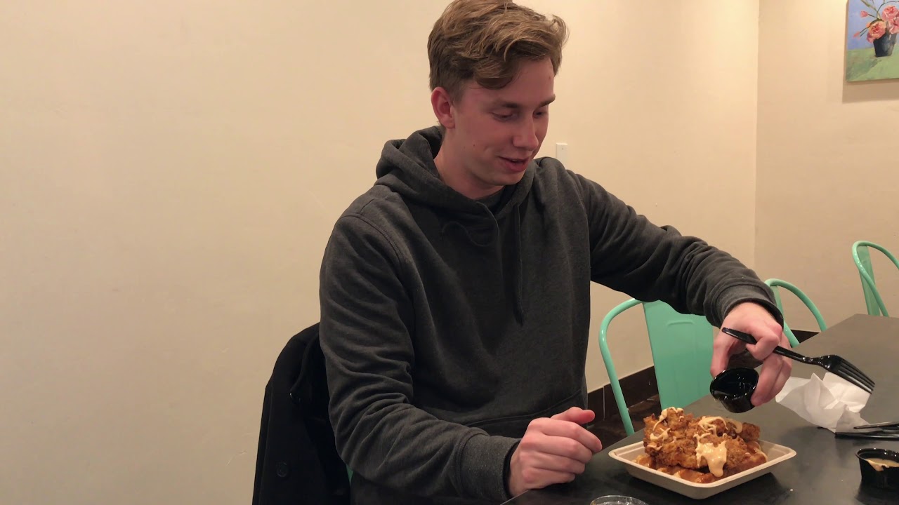 Flash Review: Waffle Love - YouTube