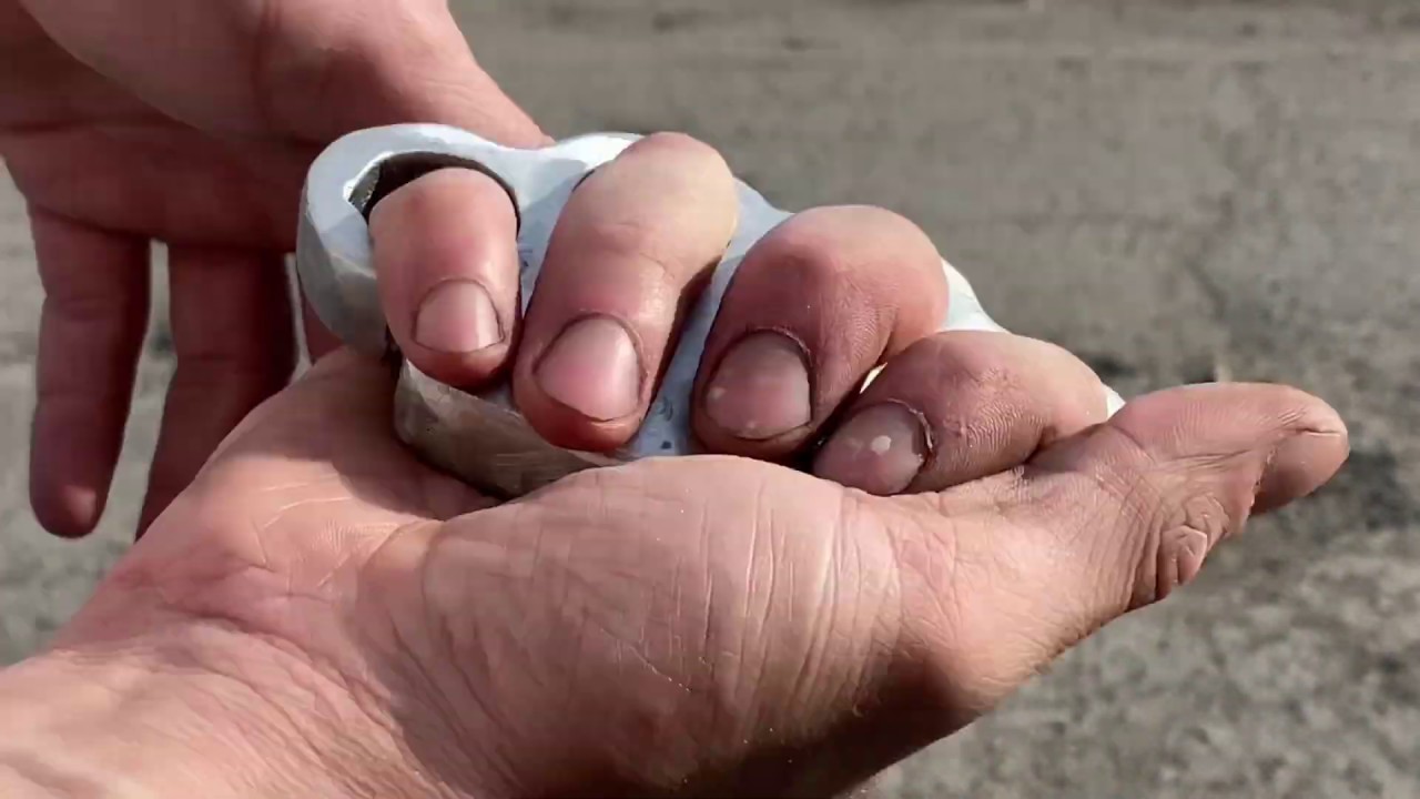 Кастет из ложек Литье алюминия по выплавляемой модели - YouTube