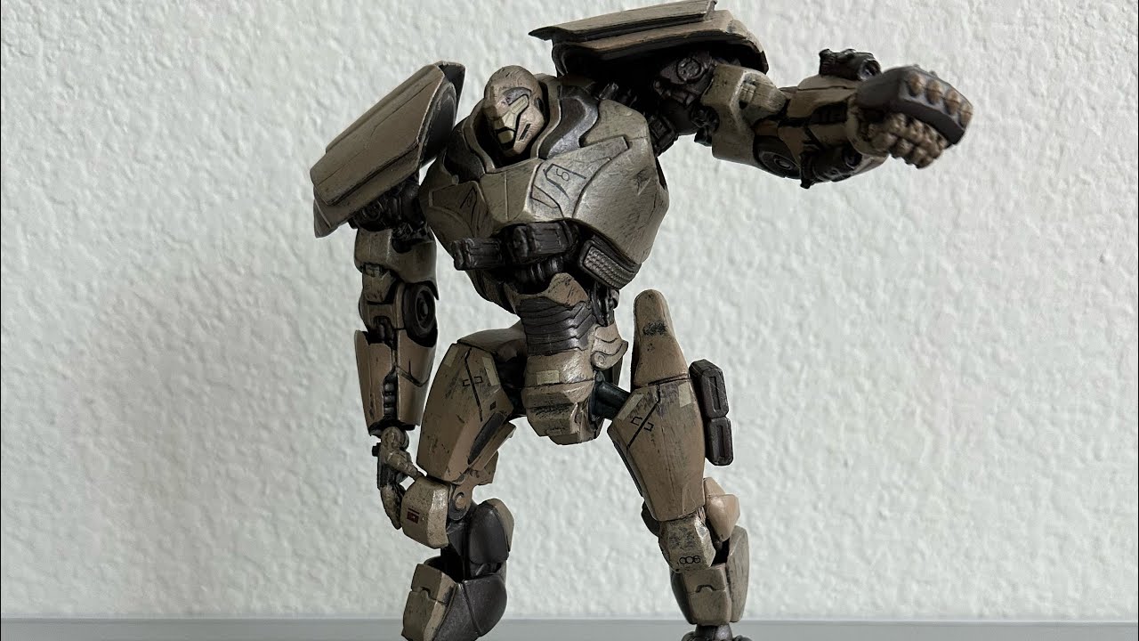 Bracer Phoenix action figure by Diamond Select Toys in-depth review ...