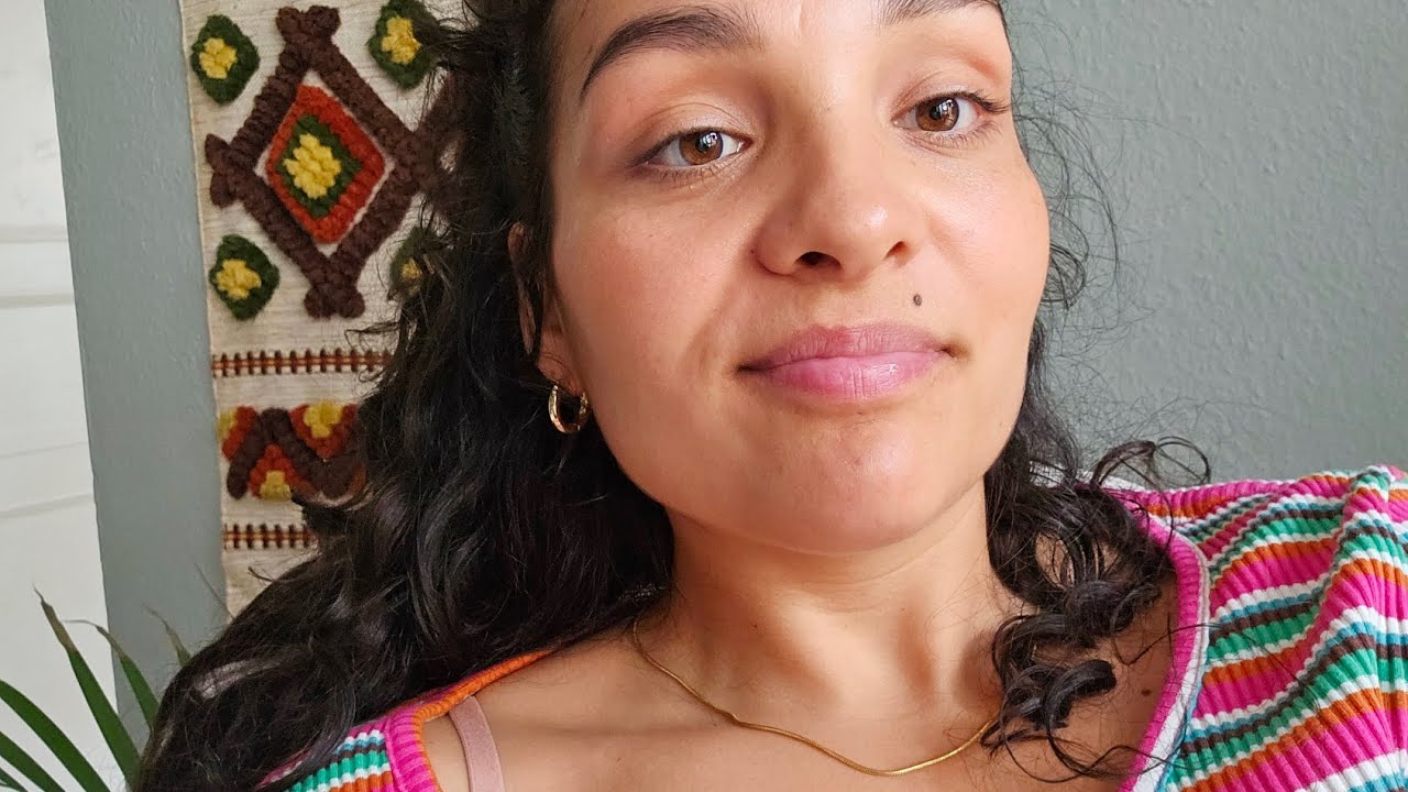 There is nobody stuck in a Matrix! Just an empty story 💕🤙🏽🥂🍕 #enjoy ...