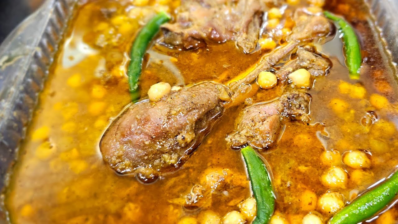 Desi Murgh chanay Recipe/Organic chicken with chickpeas/Lahori Murgh ...