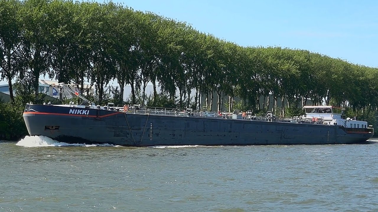 ⚓️'NIKKI' een tankschip uit Werkendam, 02333477, gespot 30 07 2024 ...