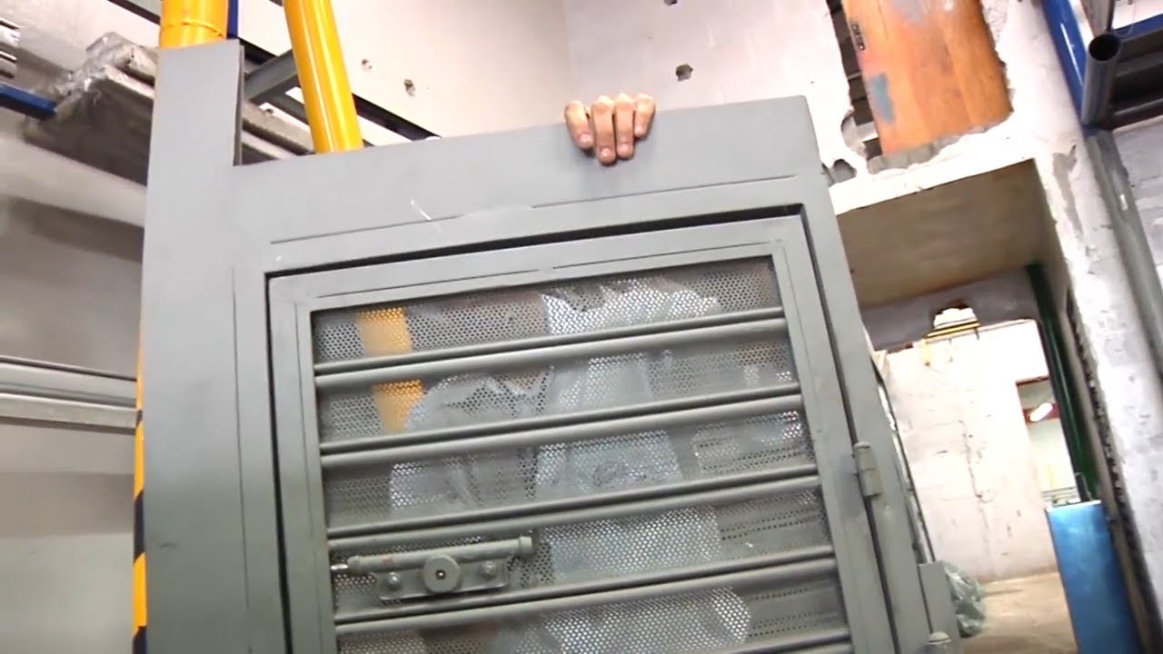 Portas de Aço Automáticas – PORTINHOLA – Instalação Passo a Passo - YouTube