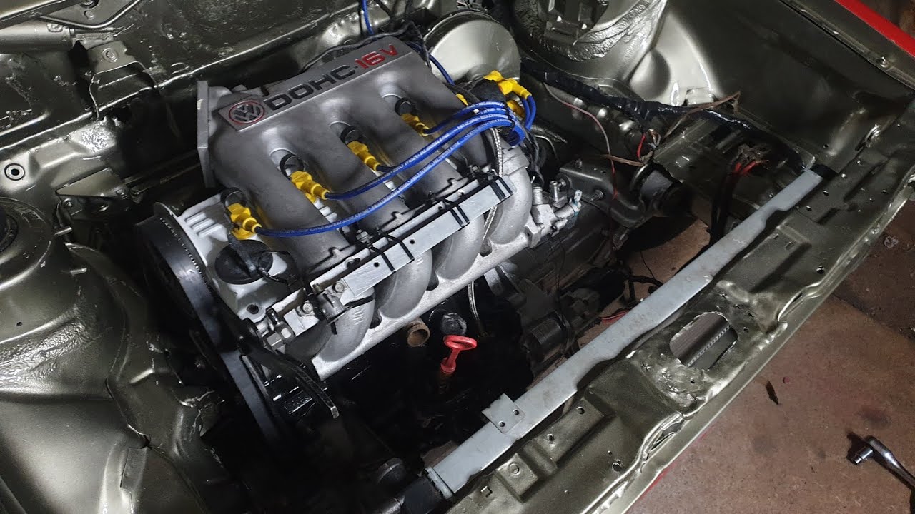 This is my 1.8 KR 16v turbo - YouTube