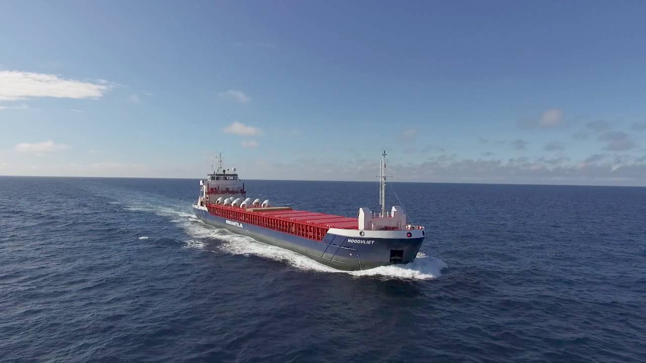 Combi Freighter 3850 - YouTube