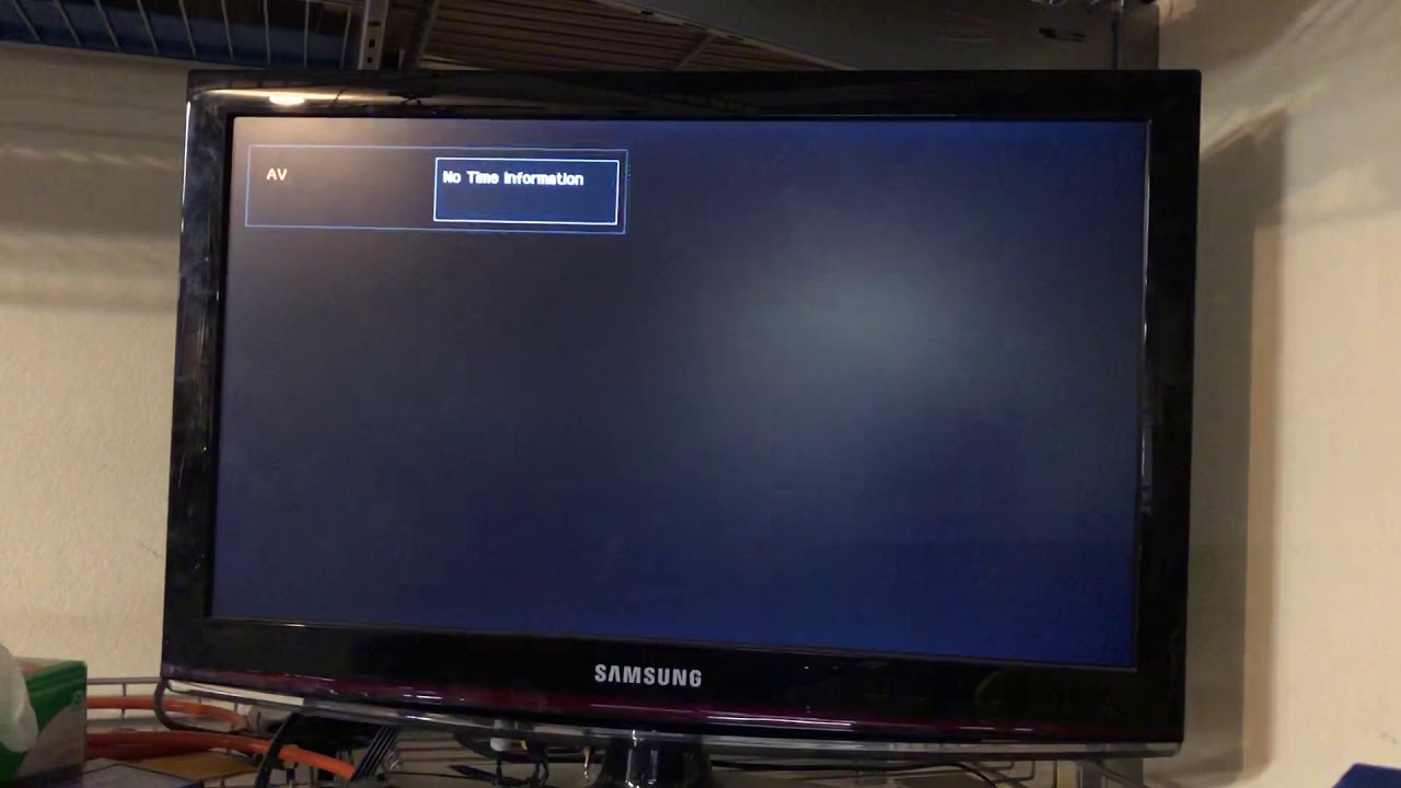 Atari 800XL troubleshooting with Sys-Check v2.2 BBU step 3 - YouTube