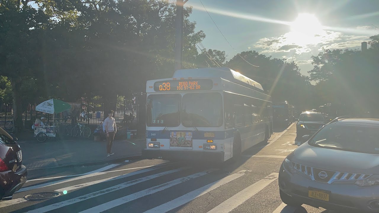 MTA Bus: 2012 New Flyer C40LF #559 on the Q38 at Hoffman Drive ...