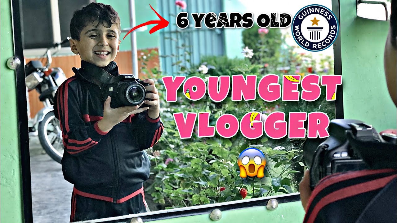 Meet Youngest Vlogger of Pakistan🙃|ft. Taqqi | Brothers from North ...