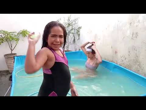 paddling pool fun day part1, teen swimming challenge, danatar , desafio na pileta