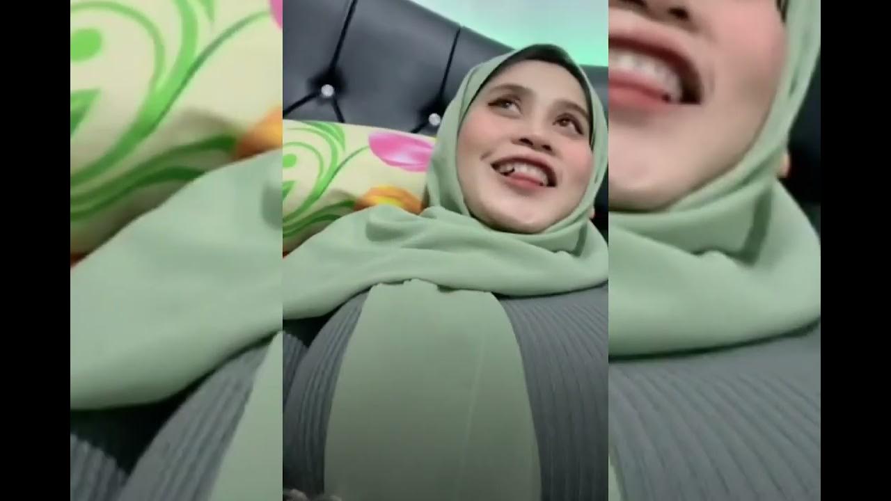 🔴 LIVE Ika Suzy Habis Taraweh Live Tipis2 💋 T0K3D Bul3T T0G3 🤤 #periscope #live #livestream ...