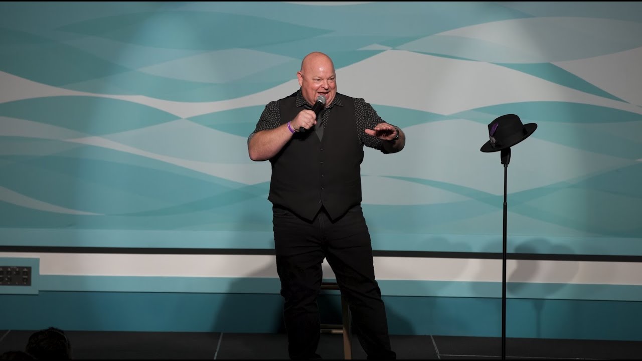 Comedy Star Rob Little Takes the Stage at Latitude Margaritaville - YouTube