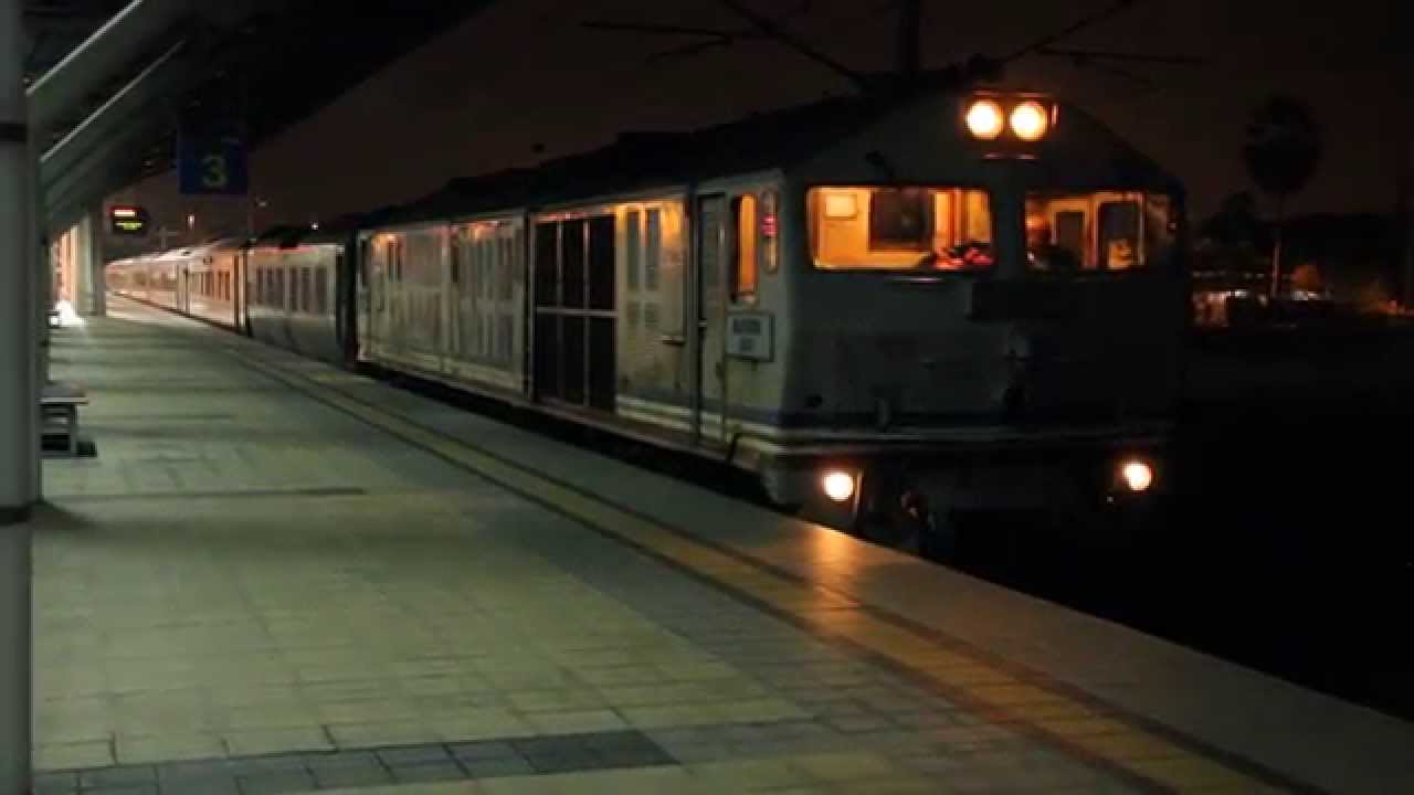 [KTM Intercity] Class 24 '24107 Raja Mahadi' With Ekspres Peninsular No ...