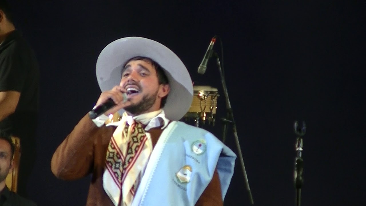 El Indio Lucio Rojas Con Lazaro Caballero Jesus Maria 2019 Coplas - YouTube