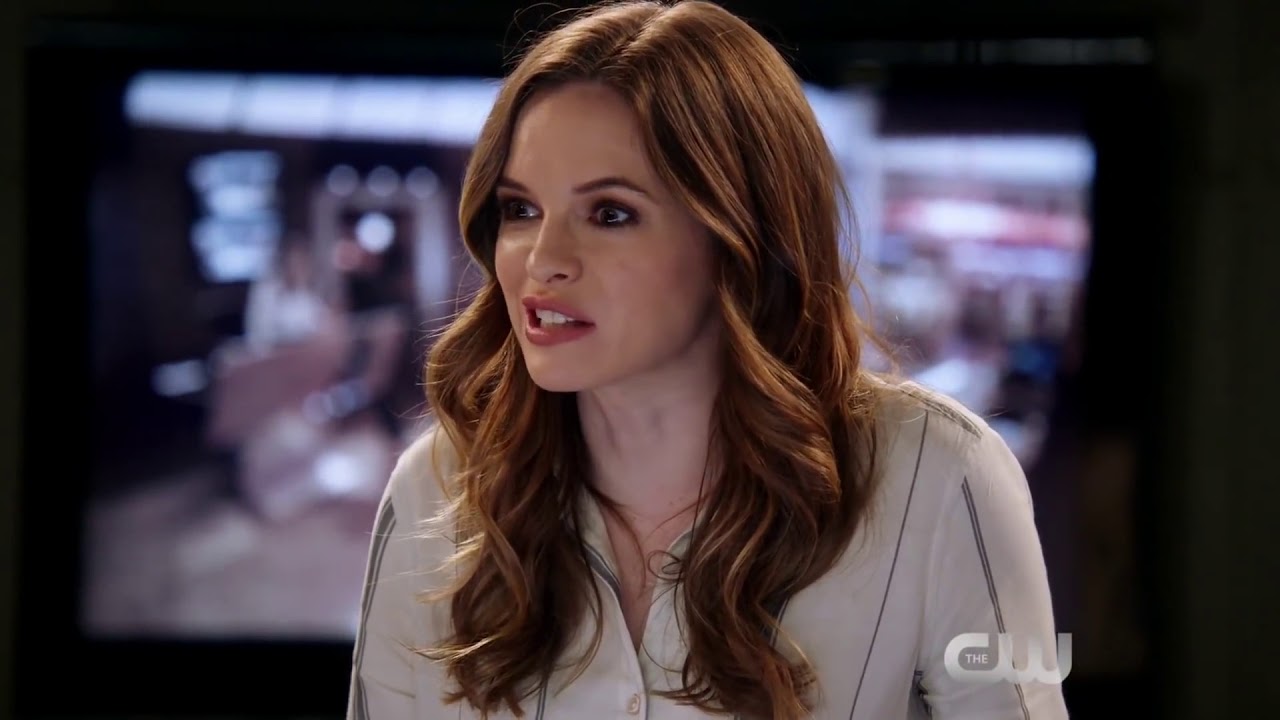 The Flash CW 4x13 Sneak Peek True Colors - YouTube