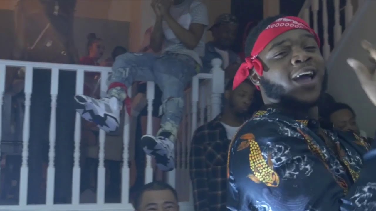 CHA$E A BAG - JR Patton X Drae Steves X Greezy X OuttaTownBoog - YouTube