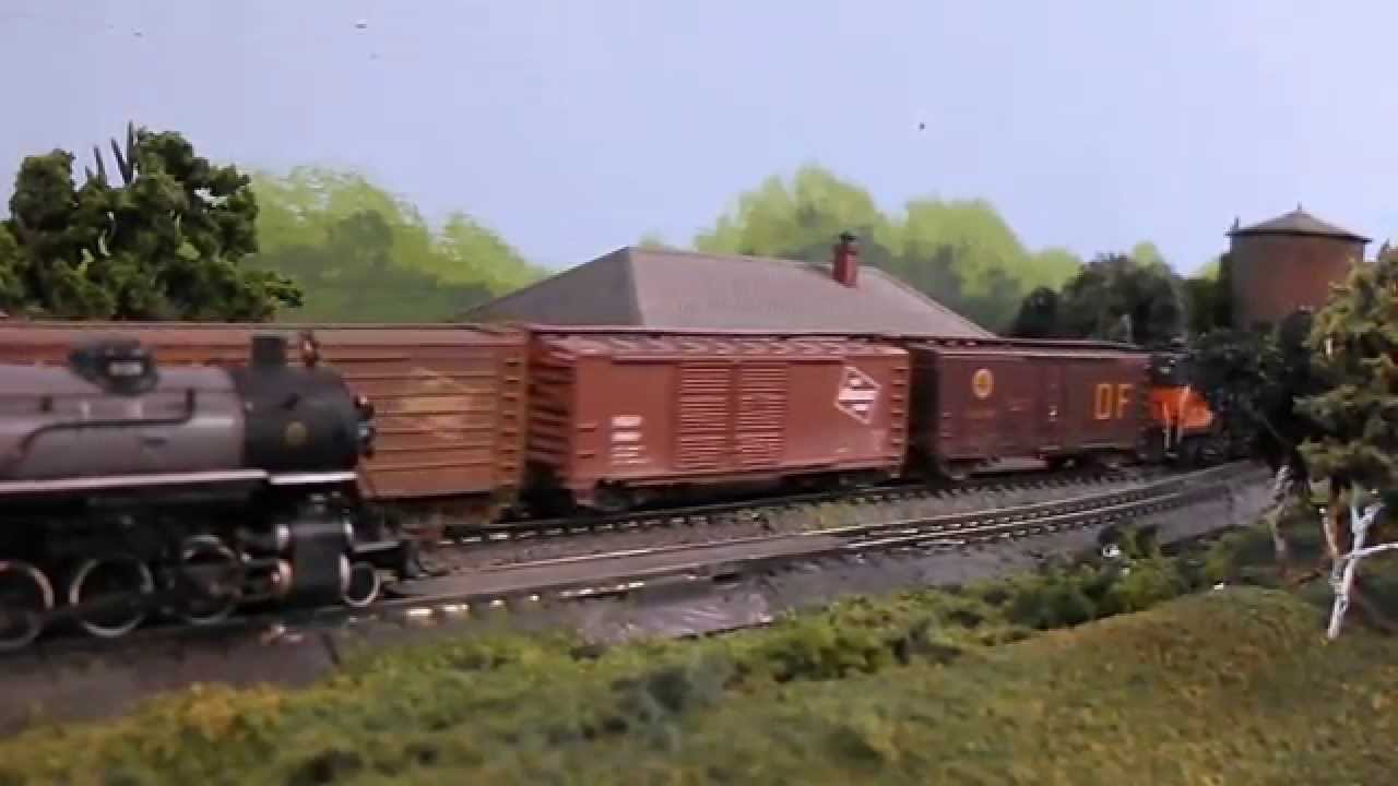 Milwaukee Road f units - YouTube