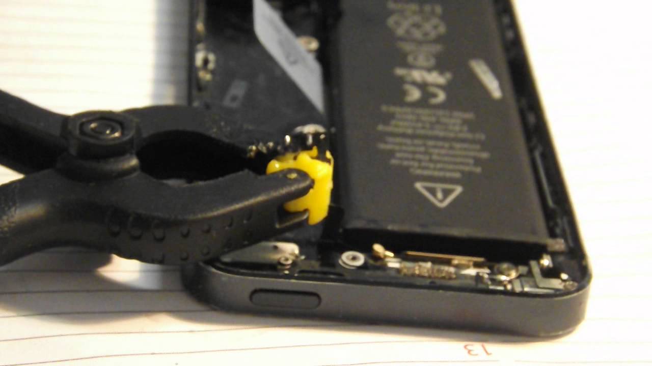 How to: Iphone 5 Power button replacement - YouTube