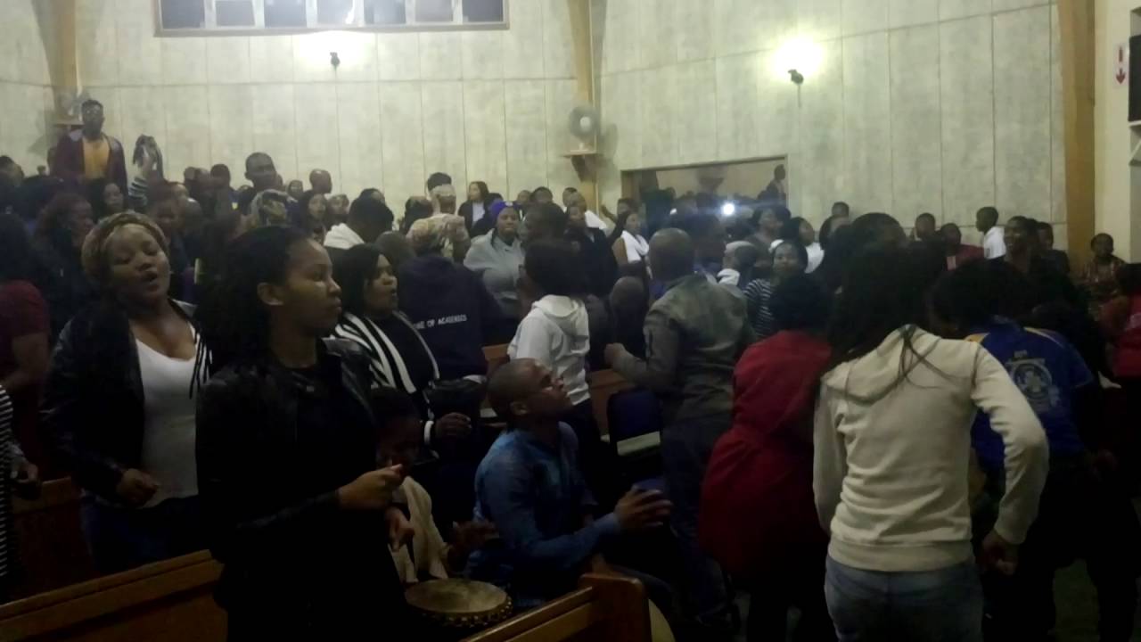 Nkosi senzel'inceba... Lo mhlab'uyazama-zama - YouTube