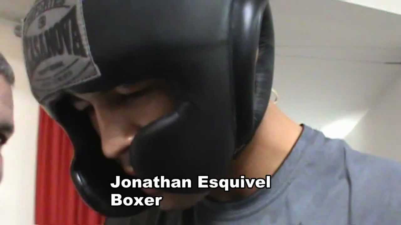 jonathan esquivel redy to saprr kid chocolate - EsNews Boxing - YouTube
