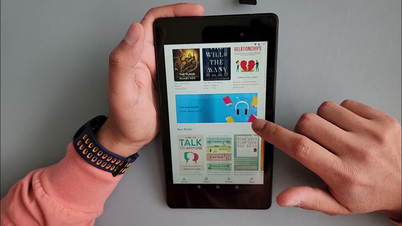 Nexus 7 2013 E-reader in 2024. - YouTube