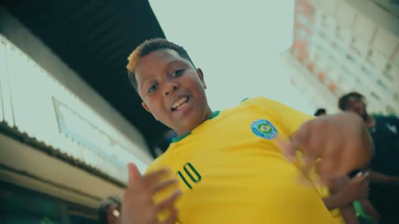 PR - Do Brazil (Clip Officiel) - YouTube
