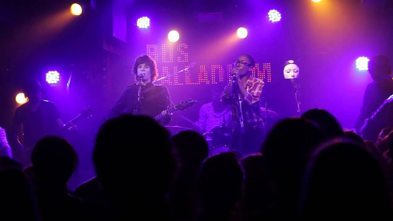 Yann Destal: You know me (Live featuring Laura Mayne) - YouTube