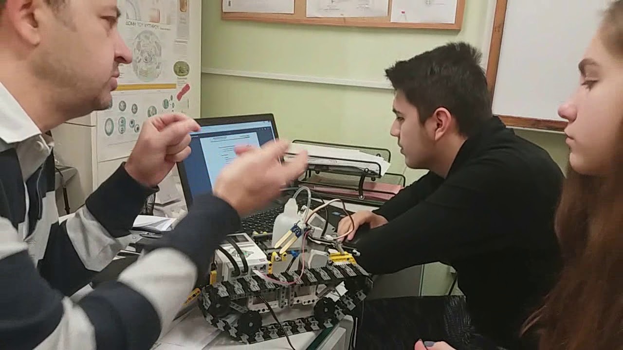 WRO Hellas 2018, Agrobot - YouTube