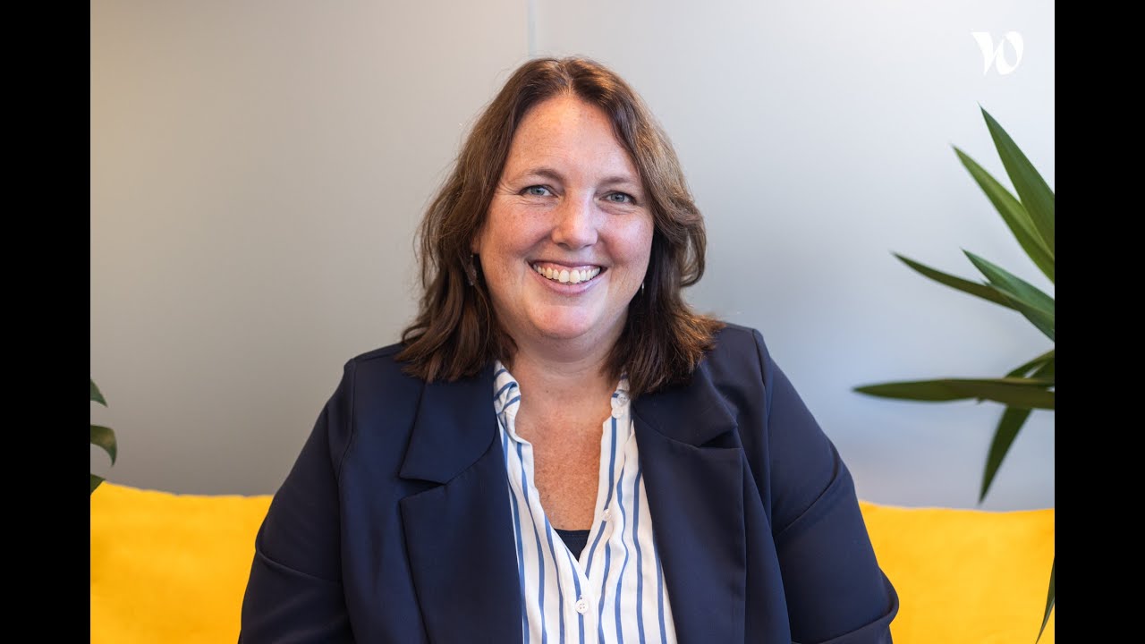 Découvrez Ynsect avec Kelly, HR Manager - YouTube