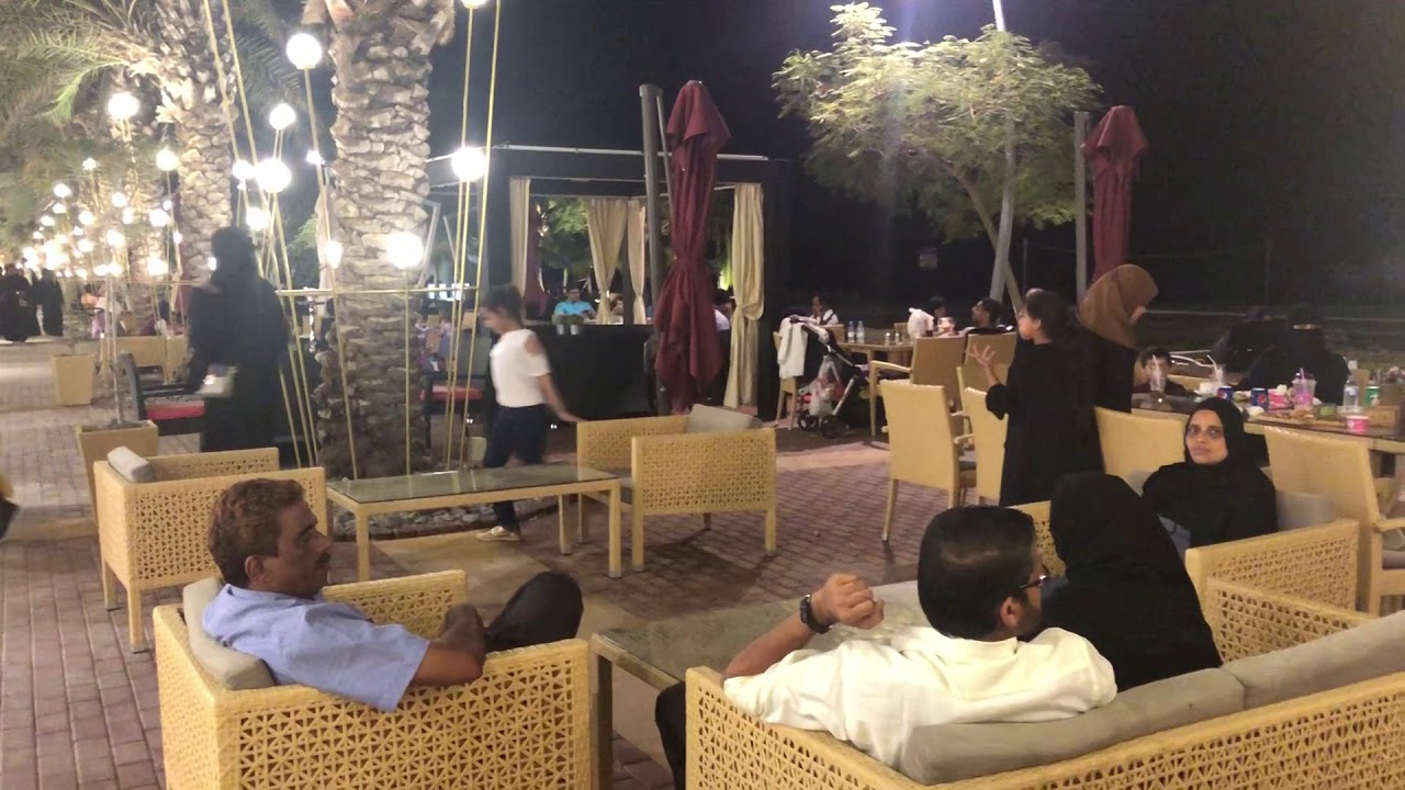Night Life Jeddah #jeddah #kaec #saudiarabia - YouTube