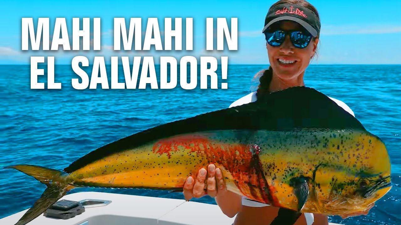 Fishing off the BEAUTIFUL El Salvador coast W/ Jimmy, Luiza, and Jeff ...