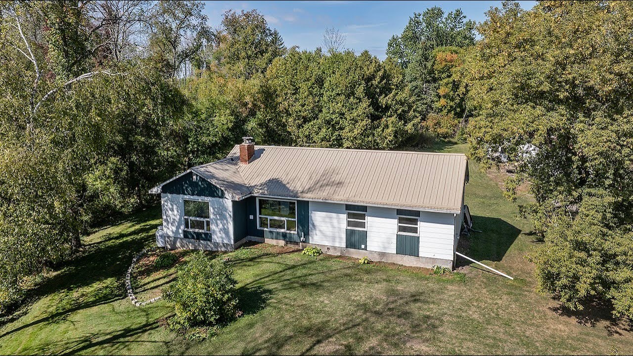 1523 Lake Road - Enterprise - YouTube