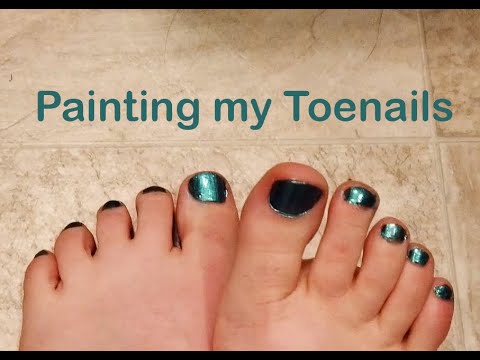 Painting My Toenails Blue - YouTube