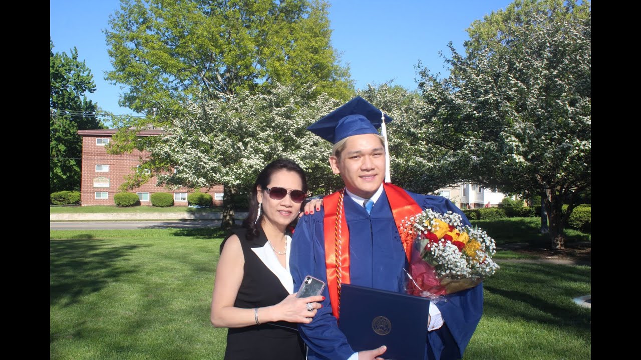 University of Illinois Online Commencement Celebration, may 2021 - YouTube